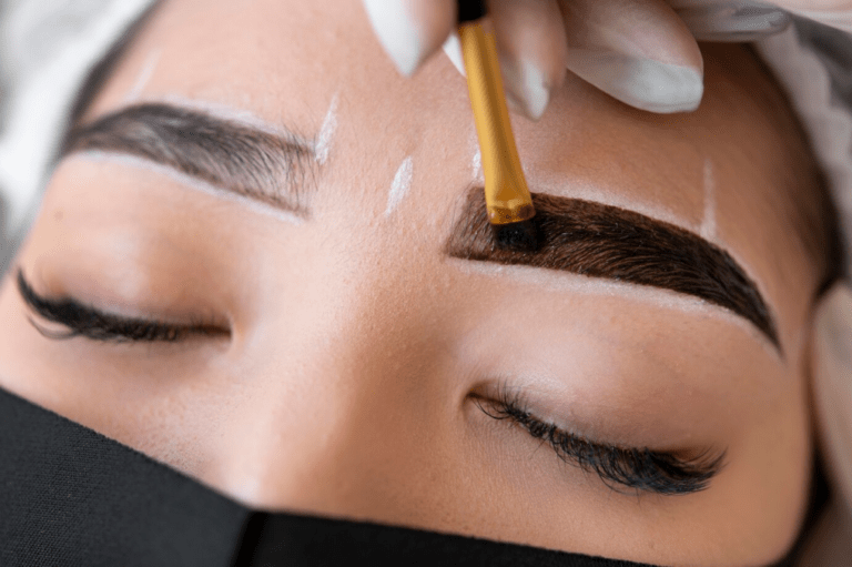 Achieve Perfect Brows with Threading, Tinting & Lamination